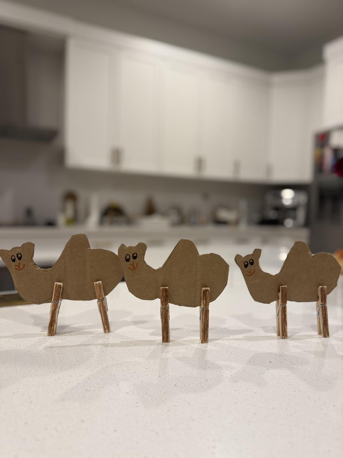 Three Kings Day Crafts and Celebrating the Epiphany with Kids ...